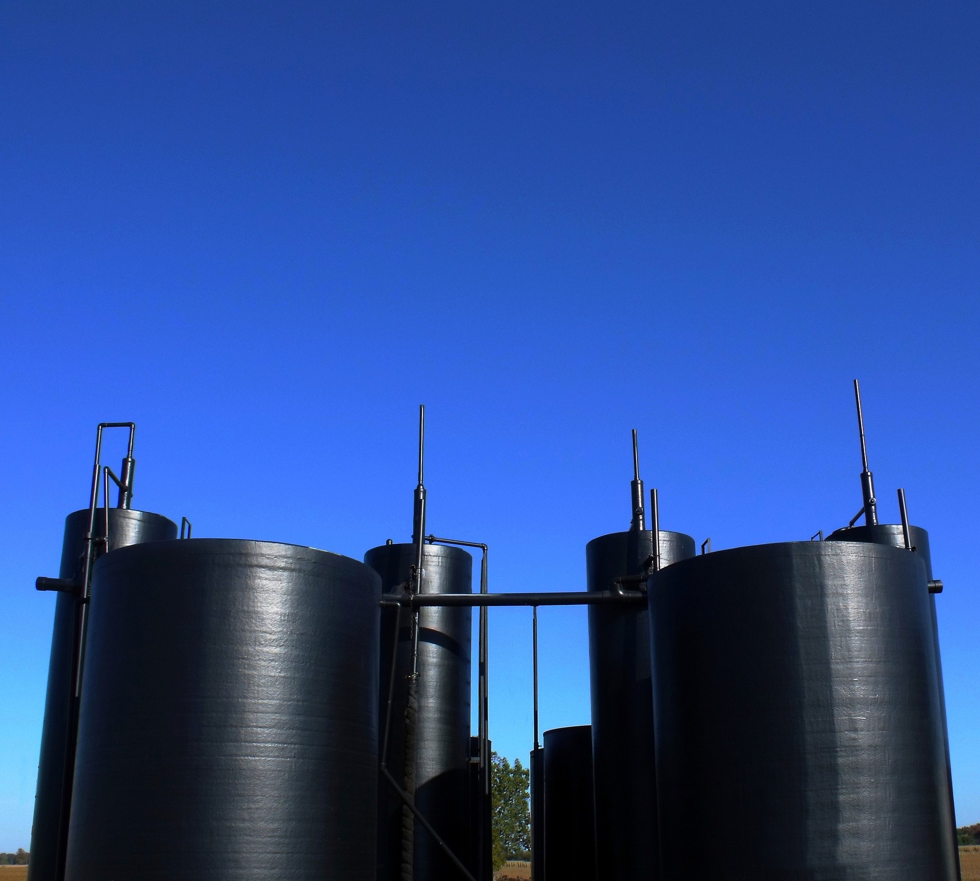 Fuel Storage Regulations in Canada - Western Oil Services